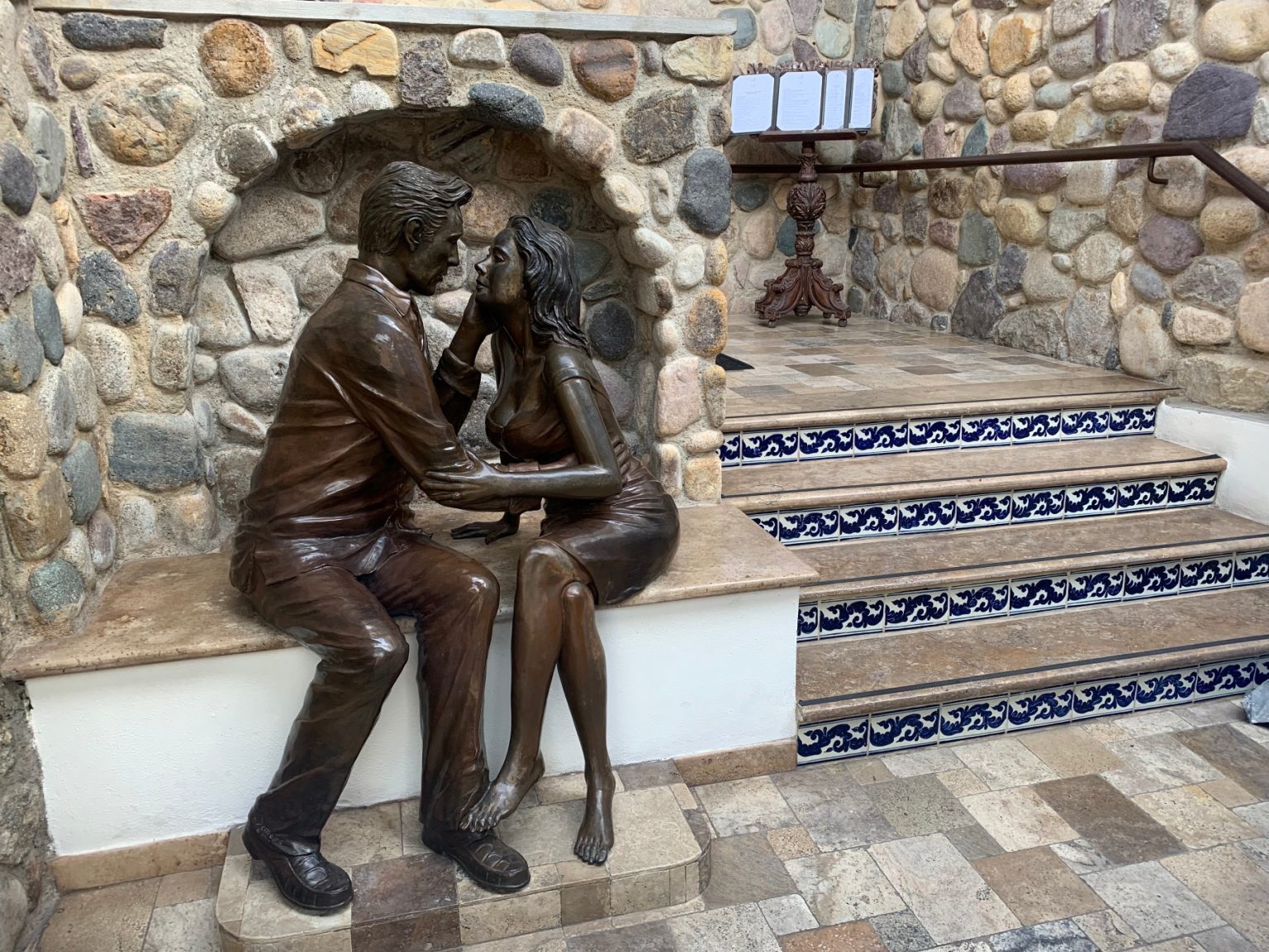 Jim Demetro, amor a Vallarta hecho escultura - Ciudad Olinka